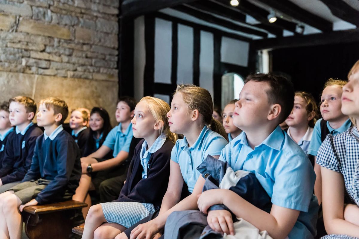 Bringing Schools to Shakespeare’s Schoolroom & Guildhall